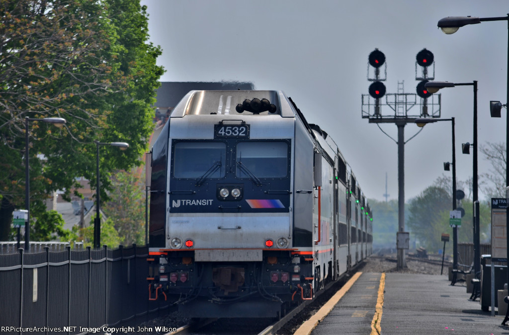 NJT 4532